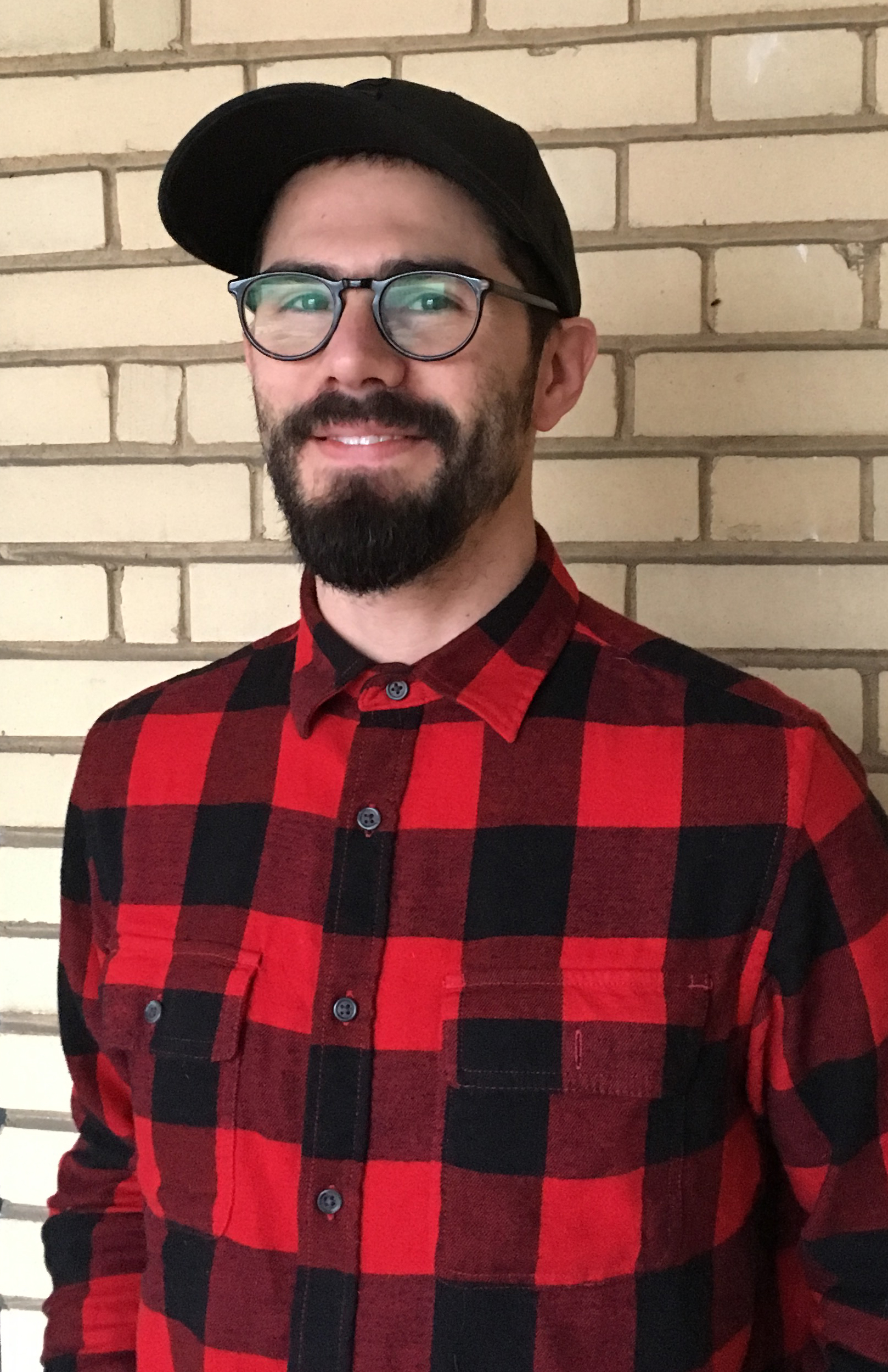 Heath Schultz – Panhandler Books and Magazine